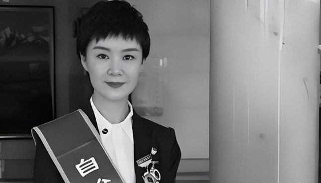 贺娇龙送医后2次开颅